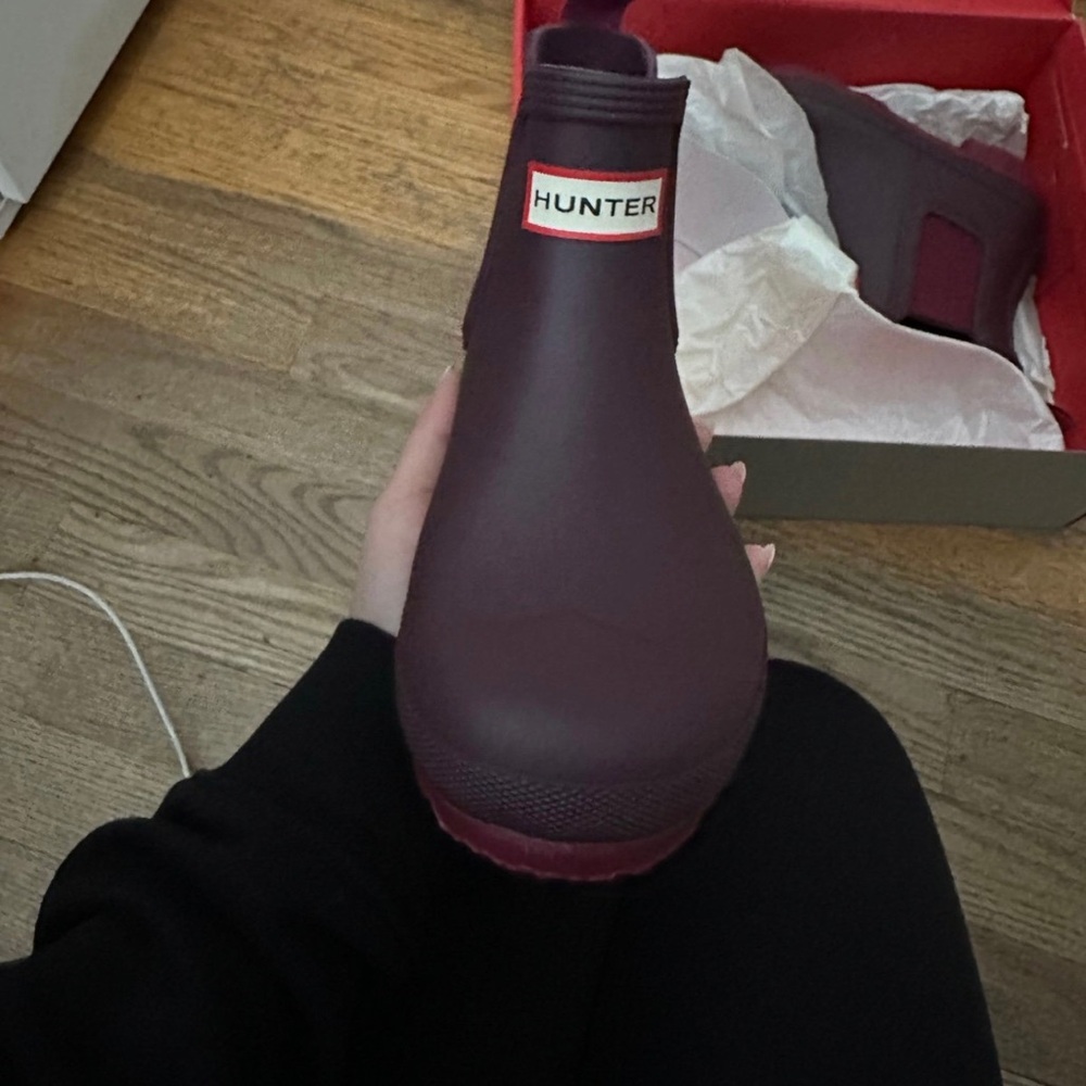 Hunter Burgundy Boots - Gem